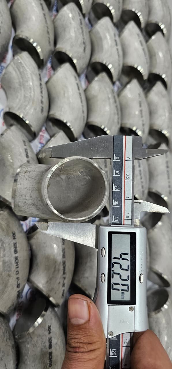 SS 304 Butt Weld Elbow SCH 10 | 32NB | Elbow Manufacturer